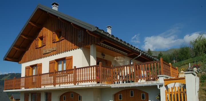 Grand Chalet Avec Terrasse Vue Montagne Et Espace - Saint-Jean-d'Arves