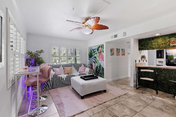 Flamingo Fling: Nude & Not Rude - Land O' Lakes, FL