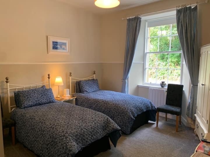 Twin Room-standard-blue Room - Dunkeld, UK