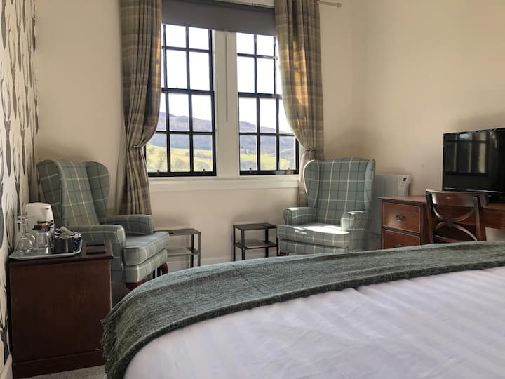 Double Room-deluxe-mountain View-green Room - Pitlochry