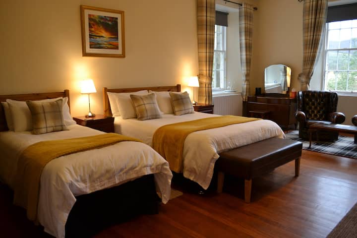Double Room-deluxe-mountain View-tartan Room - ピトロクリー