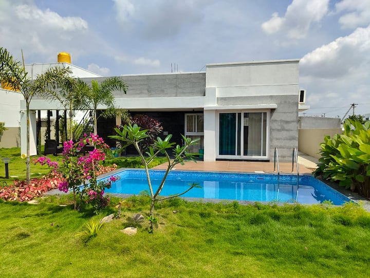 The Garden Escape By Stayjade|private Pool|lawn - Hosur