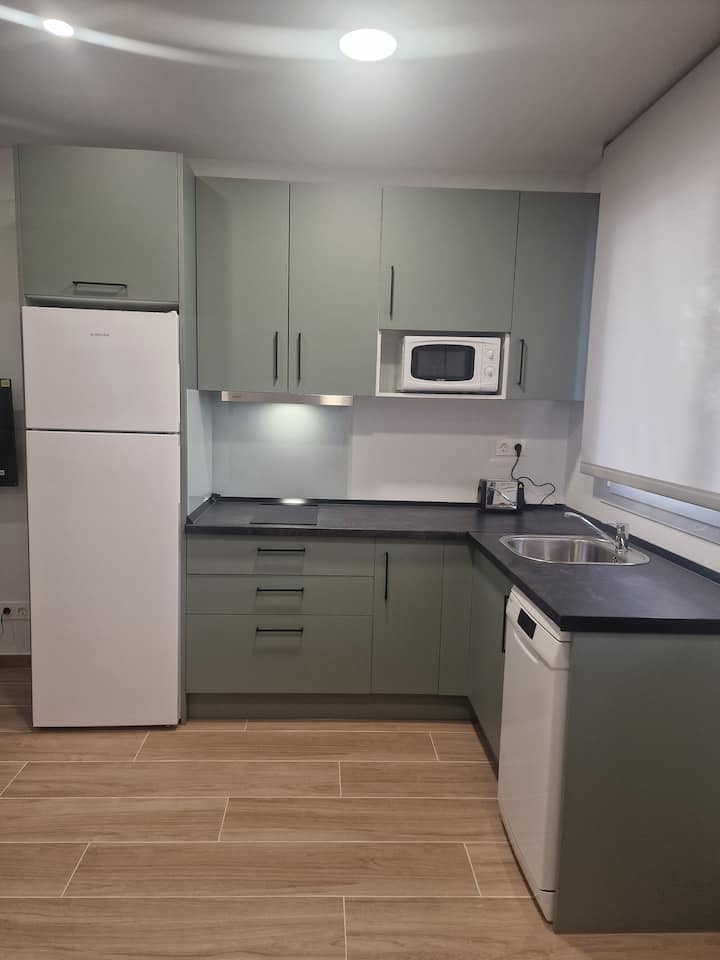 Cozy Apartment – Brand New (102) - Madrid