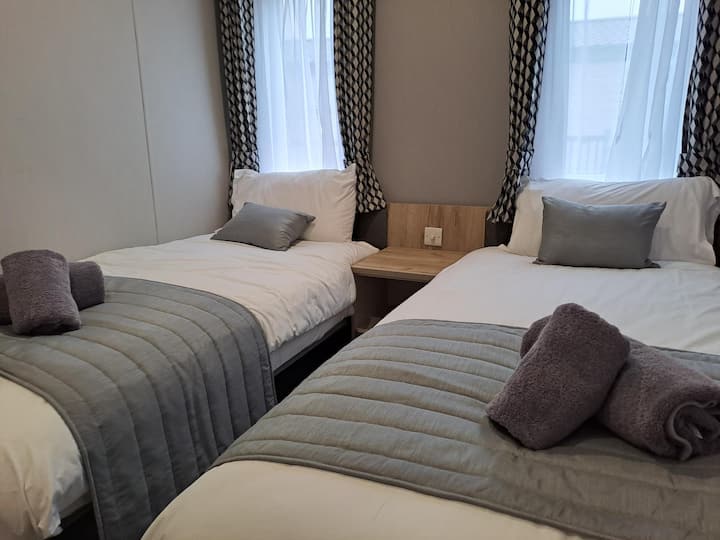 Platinum Lodge (Sleeps 6) Hf1864 - Anderby Creek