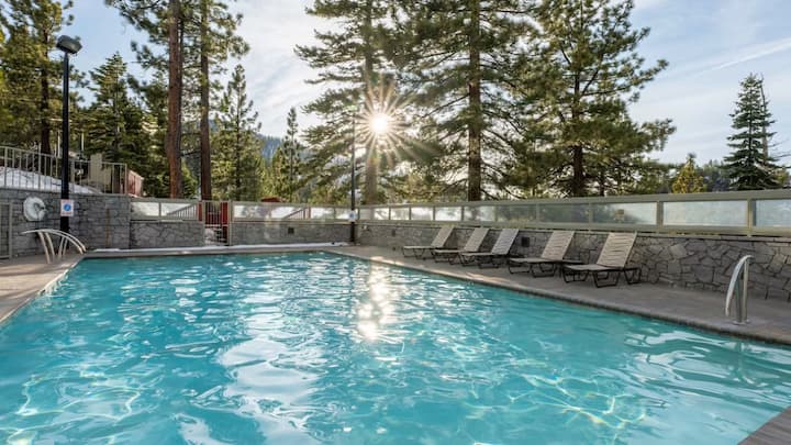 2 Villas W/ 2br Each | Pool, Hot Tub & Game Access - Lake Tahoe