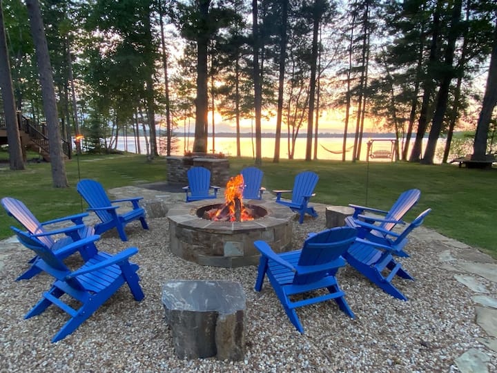 Gorgeous 5 Br On Eagle Lake- On Eagle River Chain! - Eagle River, WI