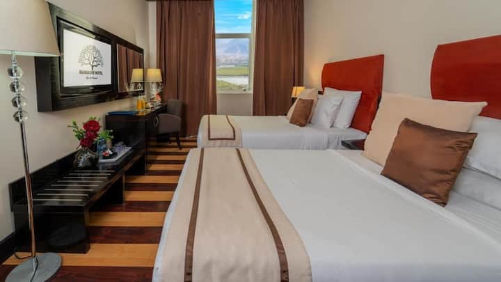 Deluxe Room Sea View Near Ras Al Khaimah Corniche - Ras al Khaimah