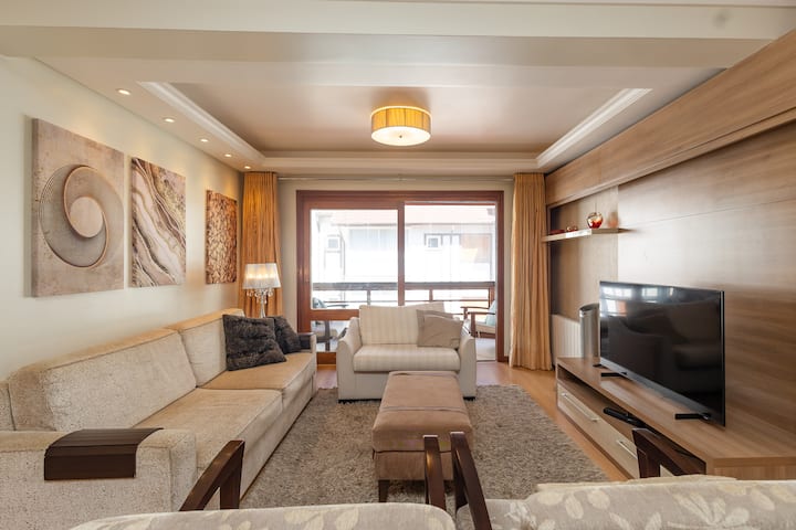 Apto Amplo 2d (Banho Social+lavabo) No Coração De - Gramado