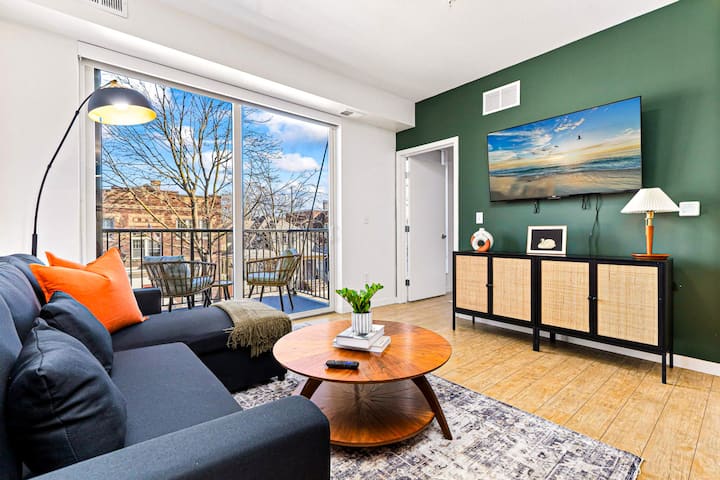 Luxe 2br Near Dt | Roofdeck, Gym & Clubhouse - Minneapolis, MN