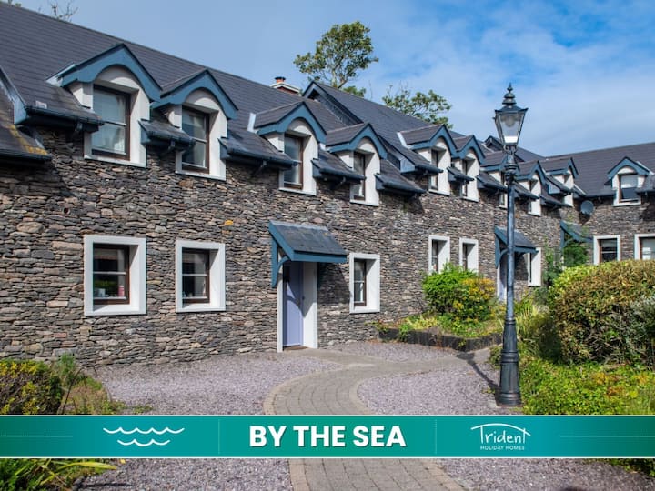 Dingle Cy (Tr4) No 1 (4 Bed - Sleeps 8) (W) - Dingle