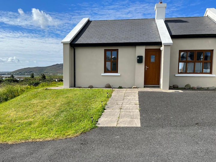 Achill Sound Holiday Village No 11 By Interhome - Achill Island