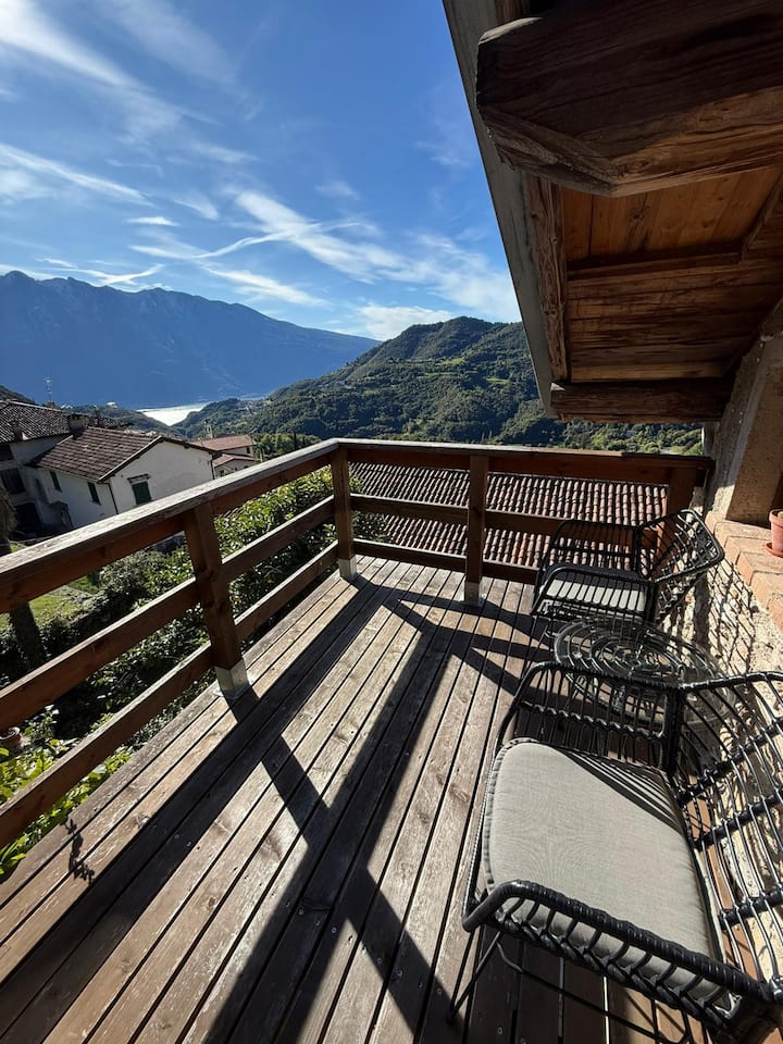 Rustico Vesio Balcony Lake View - Malcesine