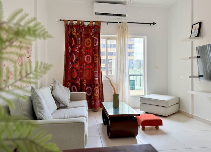 Aura | 2-br Apt In Gemmayze W/ Balcony - Beirut