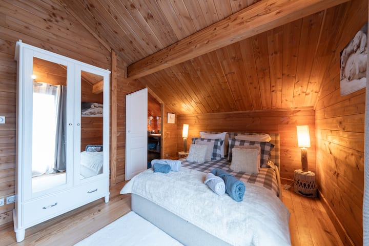 Chambre Izoard Au Chalet Datcha - Briançon