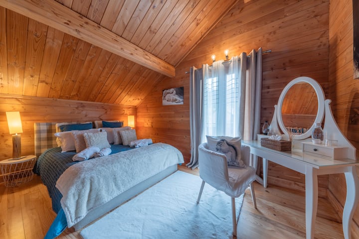 Chambre Izoard Au Chalet Datcha - Serre Chevalier