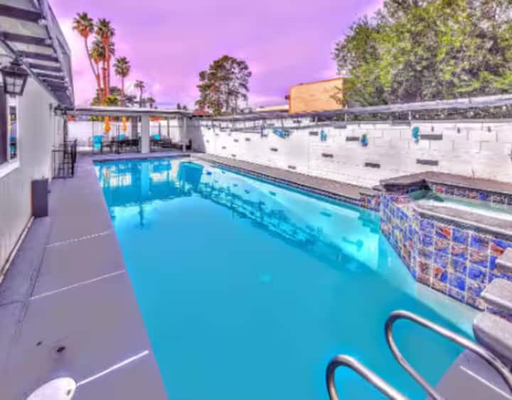 Central Haven W/pool & Game Rm: Mins To Lvstrip - Las Vegas