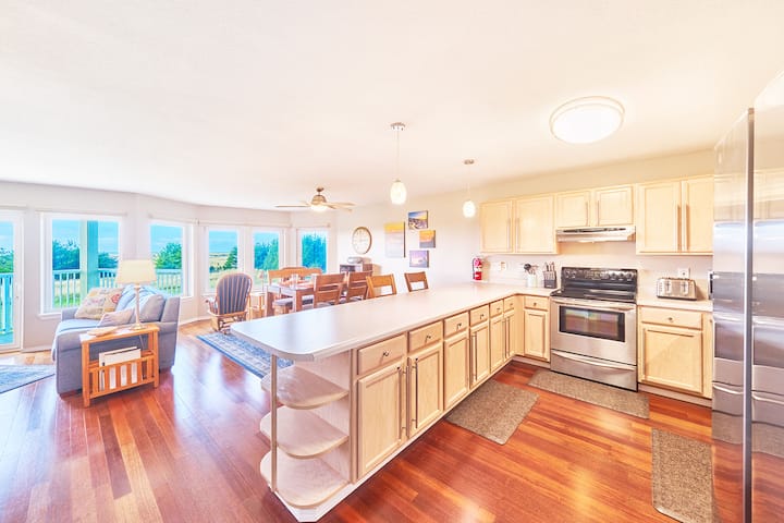 2bd, 2ba, Walk To Town And Beach (Sretreat) - Long Beach, WA