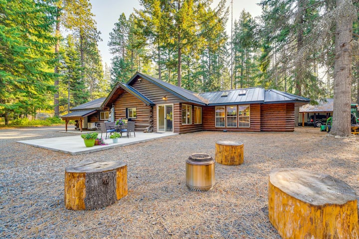 Contemporary Log Cabin Near Cle Elum Lake! - Roslyn, WA