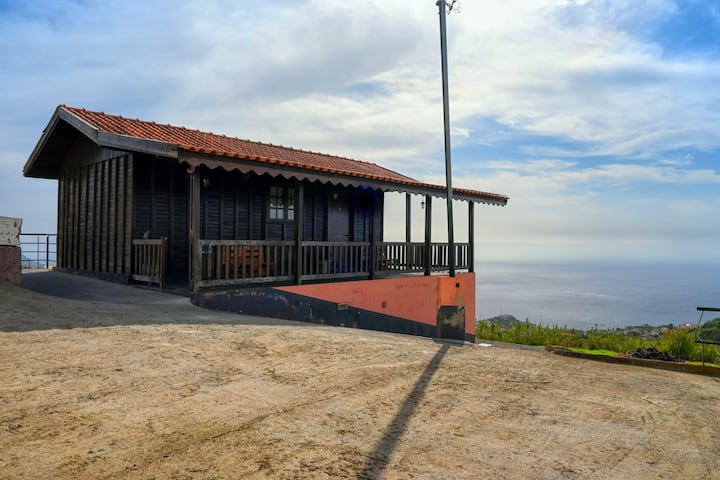 Chalet Do Relógio D’água, A Home In Madeira - Ponta do Sol