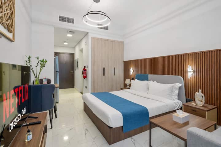 Artful Gate Loft Near Airport & Yas F1 Circuit - Abu Dhabi Airport (AUH)