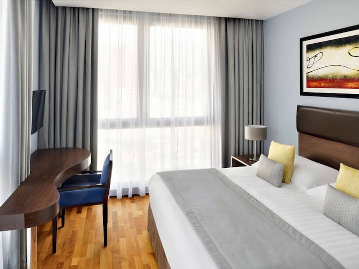 2bhk Near Dubai International Bowling Centre - Sharjah