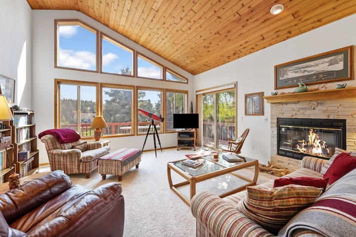 New! Home On Golf Course, Fireplace - Bigfork, MT