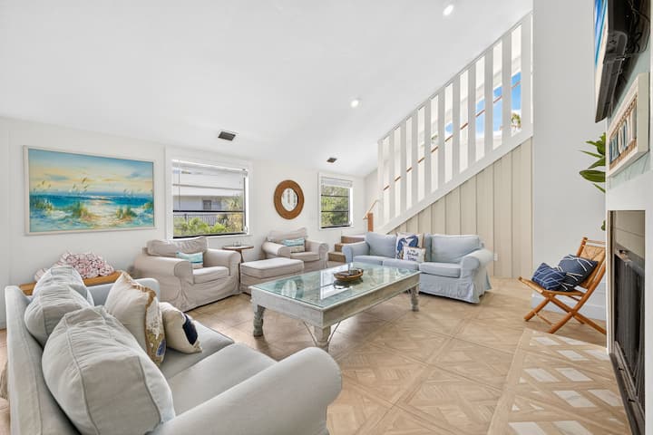 Entire Villa Nature View-heated Pool/block To Sand - Fort Myers Beach, FL