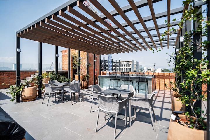 Spacious Apartment W/ Americana Street View - Guadalajara, México