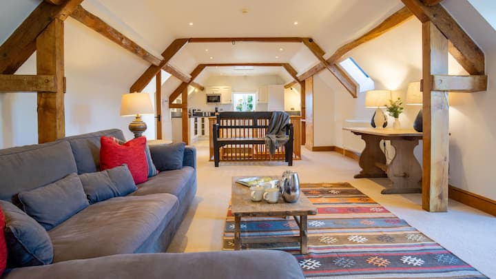 Stockmans Cottage - Pet Friendly, Todenham - Moreton-in-Marsh