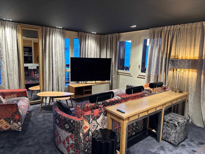 Val Thorens • 4 Ch • 4 Sdb • 10 Pers • 100 M² Ski - Savoie