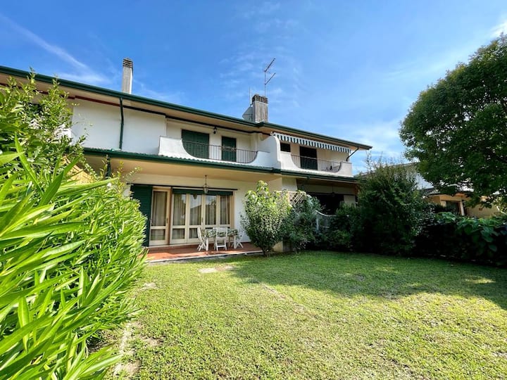 Belle Villa Avec Jardin Privé - Caorle