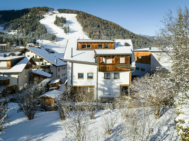 Apartment In The Heart Of The Dolomites - San Vigilio di Marebbe