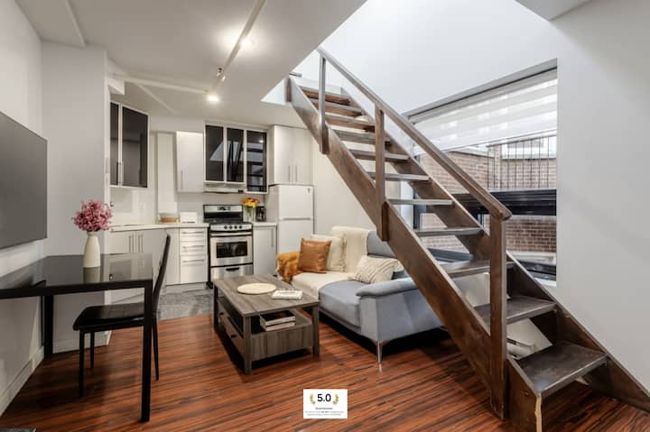 Bright Loft-style Apart In Central Montreal - Montreal