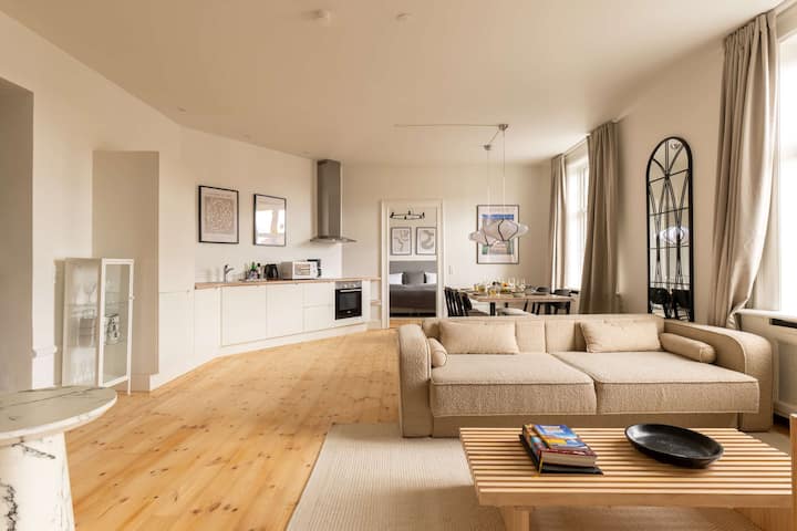 Family-friendly Vesterbro Apartment For 7 - Copenhague