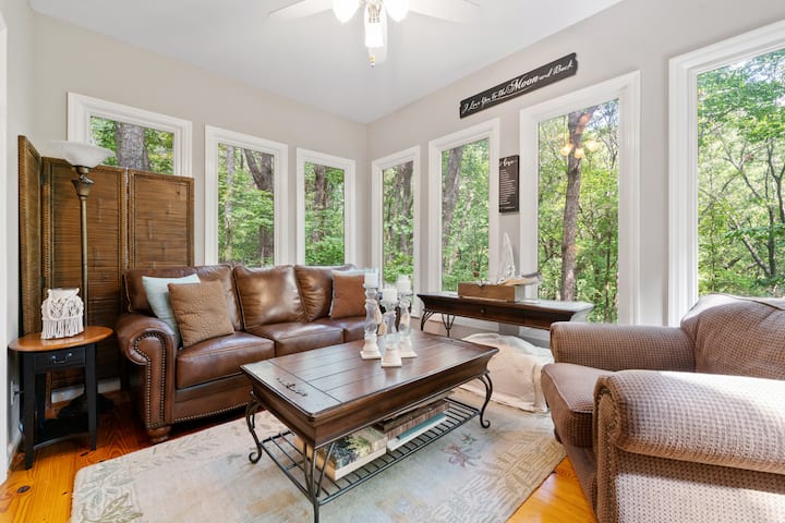 Cozy Mountain Getaway In Big Canoe - Jasper, GA