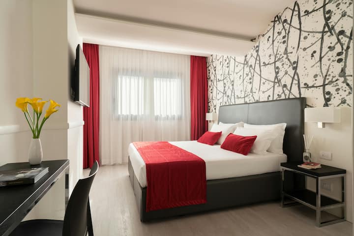 Breakfast-included Cozy Double Room - Rome