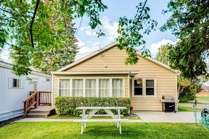 Fishing & Skiing Base! Residential Bozeman Escape - Bozeman, MT