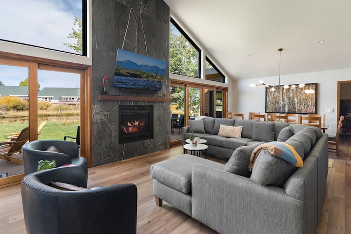 Pond Peak Place | Hot Tub | Fire Pit | Water Views - Winter Park