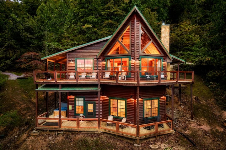 Mtnretreat+epicviews+hottub+theater - Sky Rider, Pigeon Forge