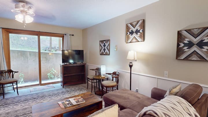 Close To Lifts | Fireplace | Gold Creek 205 - Eagle Nest, NM