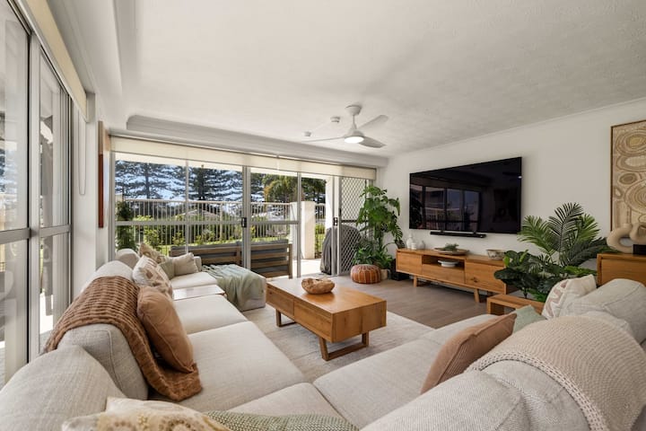 Cashelmara On The Beach - 3 Bedroom Escape - Gold Coast