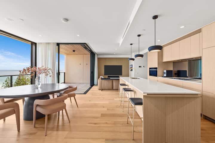 Sub Penthouse At The Hemingway - Coolangatta