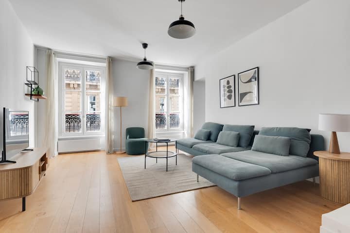 Blueground | Europe, Washer, Nr Palais Garnier - Paris 15e Arrondissement