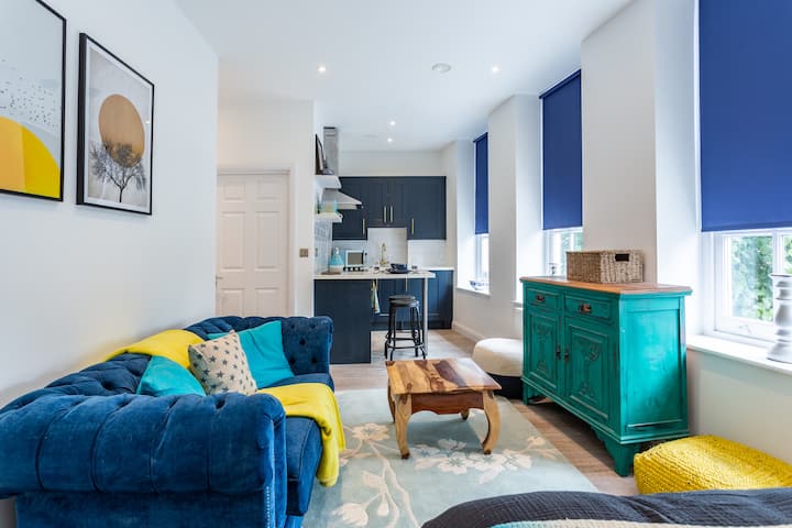 Modern Studios Near Westcliff Station & Airport - Westcliff-on-Sea