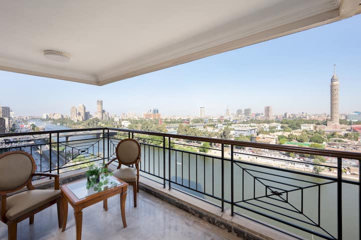 Vesta - Luxury Nile View Apt - 3br - Agouza - Il Cairo