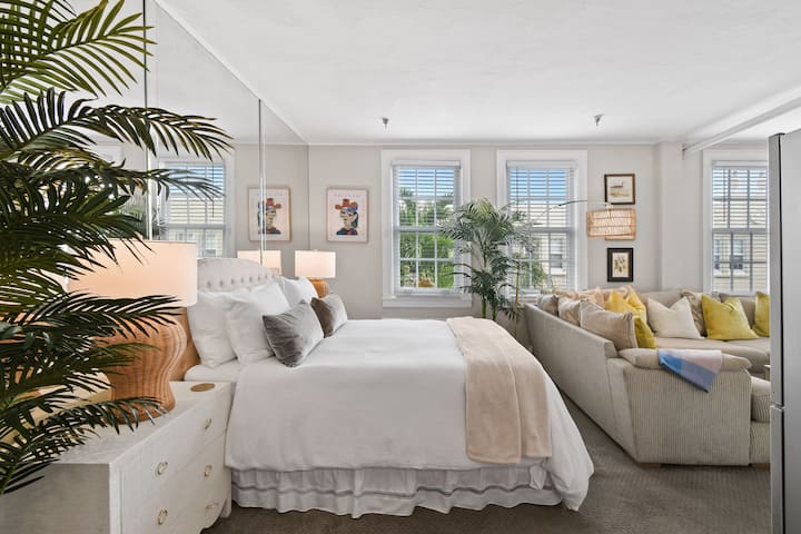 Pool/beach Queen Studio Suite 2 Queens/2bathrooms - Palm Beach, FL