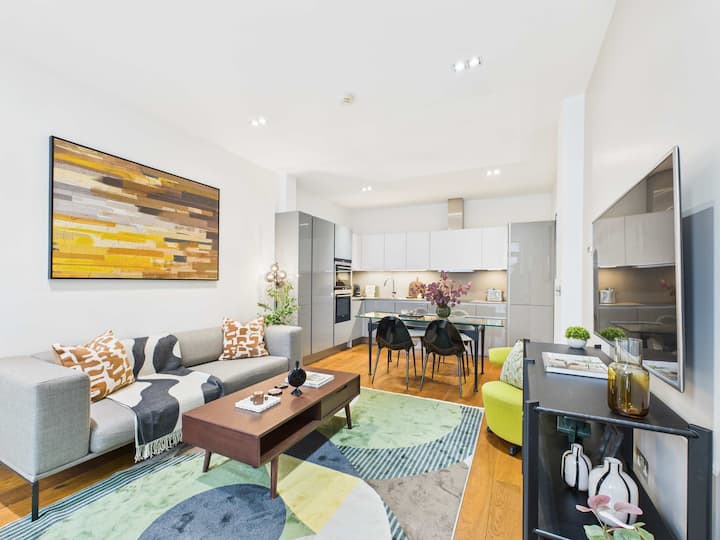 Contemporary Camden Town Apartment - Marylebone