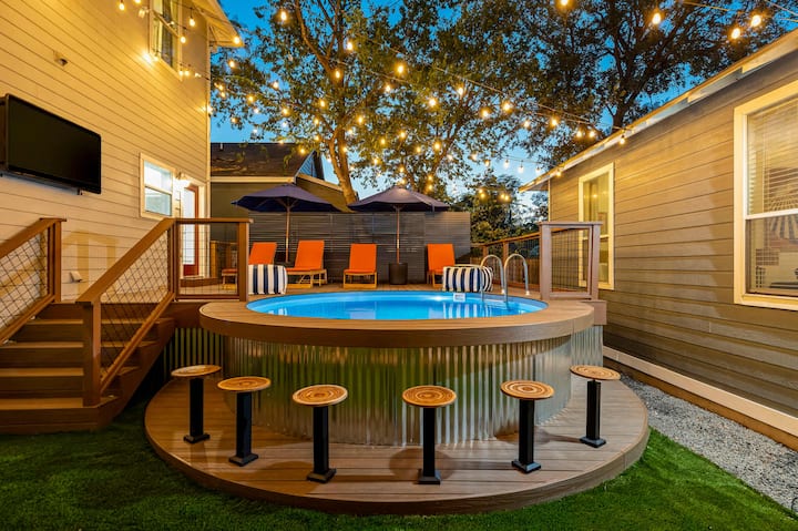 The Backyard Bliss | 4br Heated Pool & Ping Pong - 오스틴