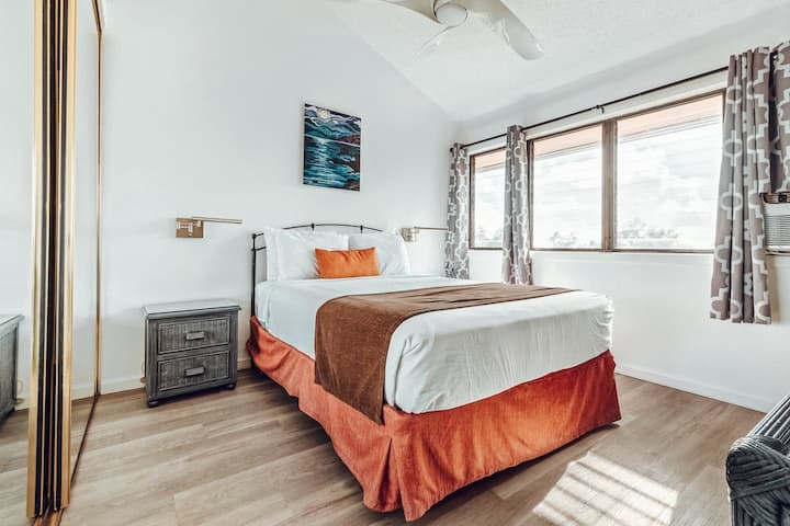 Banyan Harbor | 3 Units | Lihue Location - Lihue, HI