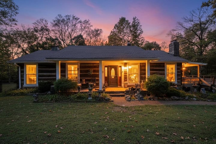 Amazing Historic Cabin Minutes From The Lake - Mount Juliet, TN